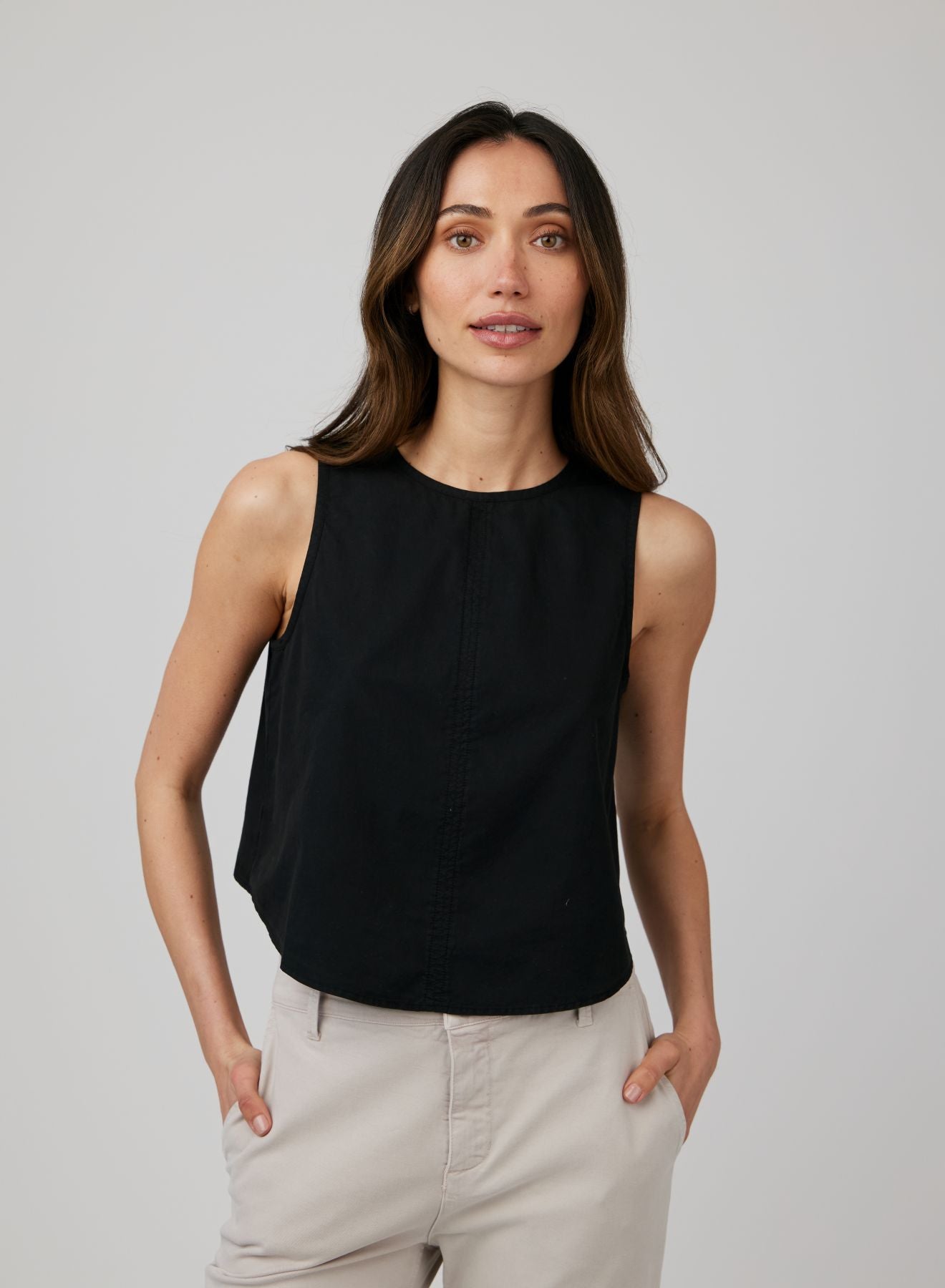 SLEEVELESS BUTTON BACK TOP BLK - Bella Dahl